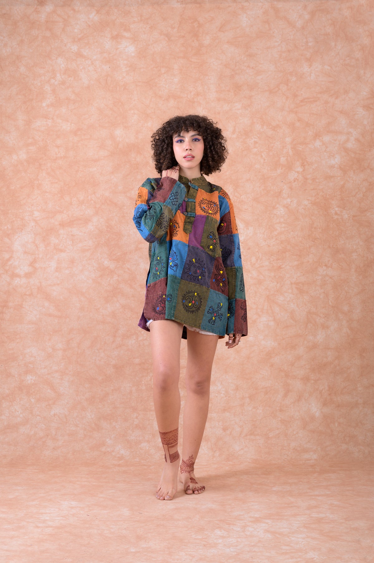 Rhea Symbol'd Buttons & Pocket Top | Henna Shoppe